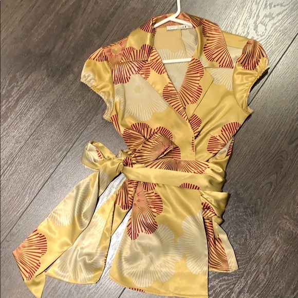 Dynamite | Tops | Dynamite Wrap Around Top Cap Sleeve Tie At Waist ...